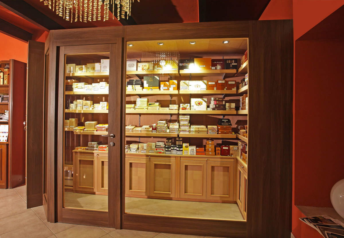 BESPOKE CIGAR ROOM WALK-IN 09 - DeART